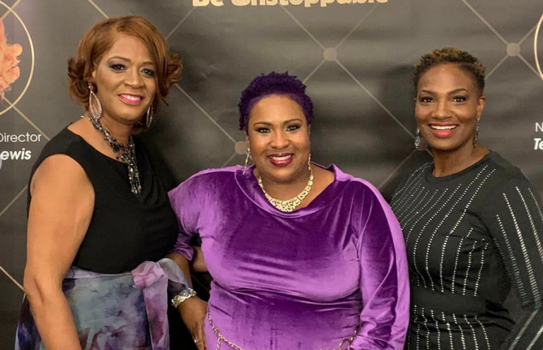 Mary Kay Sales Director Will Pray For Us – Pink Truth